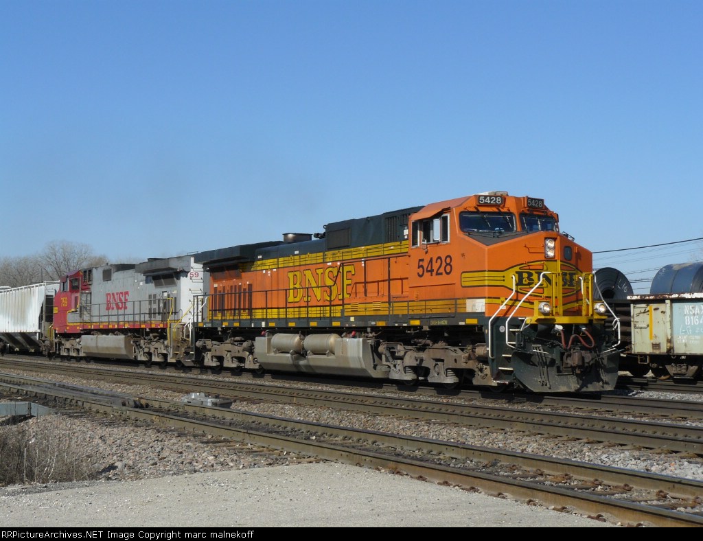 BNSF 5428